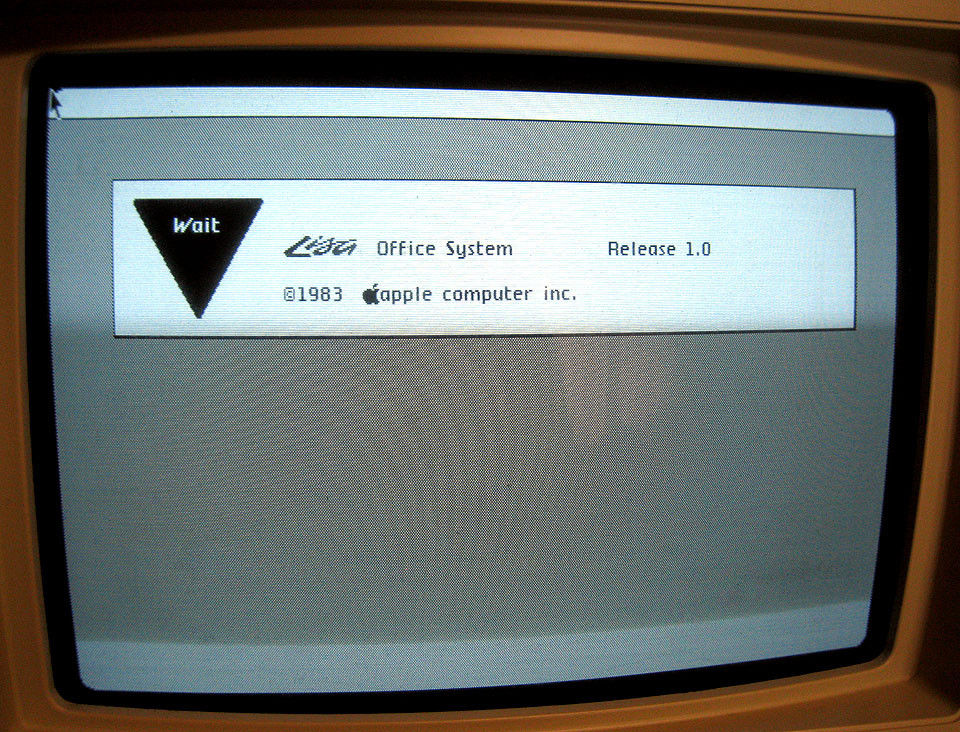 ~ Apple Archives ~, Un rare Apple Lisa 1 en vente